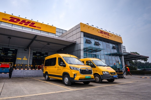 流水线处理能力提升超三倍 DHL西南国际航空快件转运中心在成都双流区启用 | 每日经济网